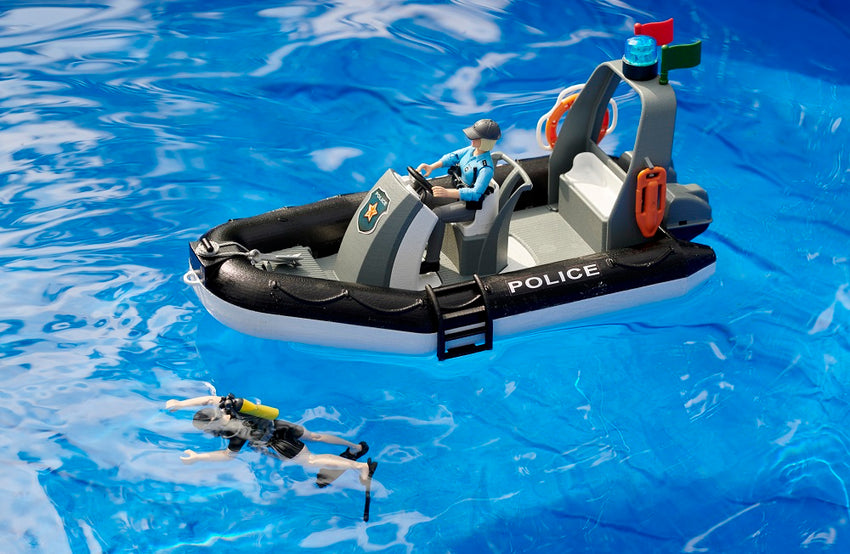 RAM 2500 Police Pickup with L + S Module, trailer, boat – Bruder ...